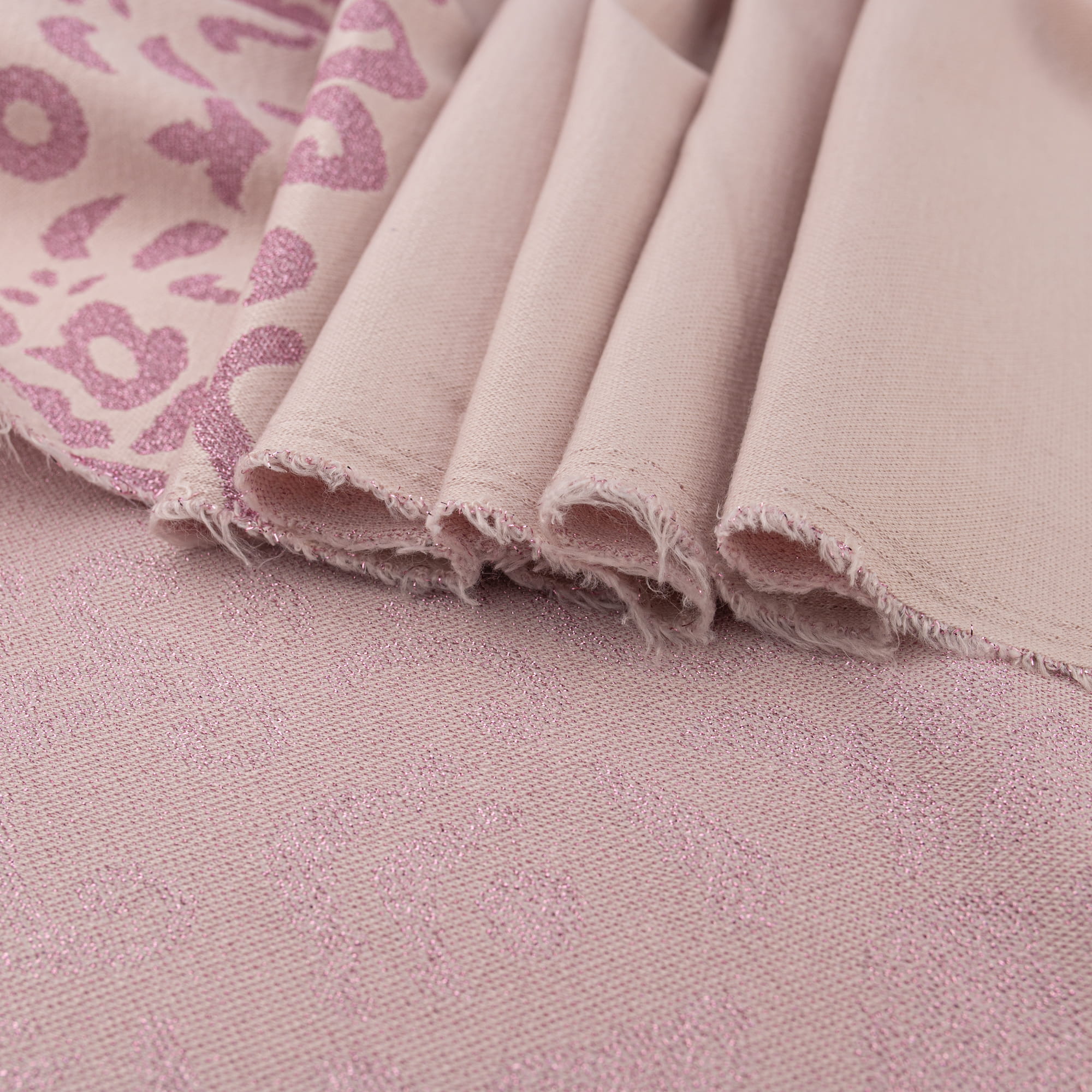 Dzianina Punto wzór ornamenty kolor jasny różowy KUPON 100 cm - Textilhouse